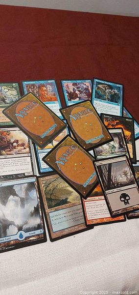 Magic: The Gathering 18 Trading Cards | Maxsold