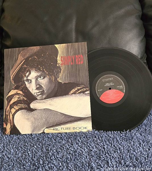 Simply Red Picture Book vinyl record | Maxsold