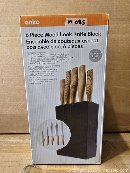 Anko 6 Piece Wood Look Knife Block Set | Maxsold