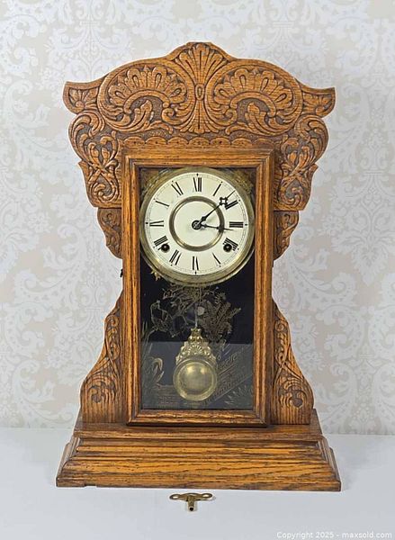 Antique carved oak mantel pendulum clock | Maxsold