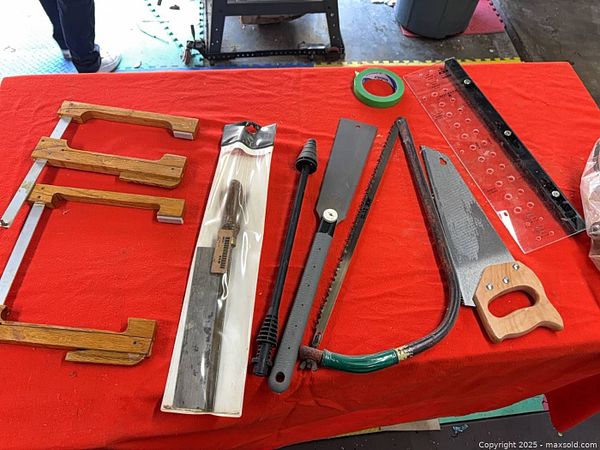 Mixed hand tools and hardware, 11 pieces | Maxsold