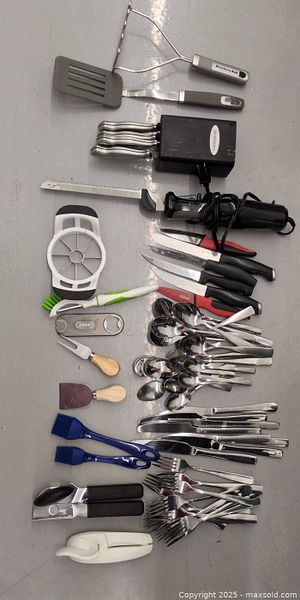 Mixed kitchen utensils, flatware, appliances | Maxsold