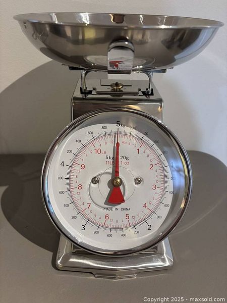 Analog stainless kitchen scale 5 kg with bowl & box | Maxsold