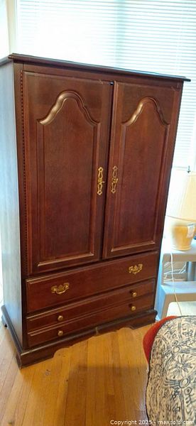 Traditional Colonial Wardrobe Armoire Cabinet | Maxsold