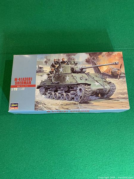 Hasegawa M4A3E8 Sherman 1:72 Plastic Model Kit | Maxsold