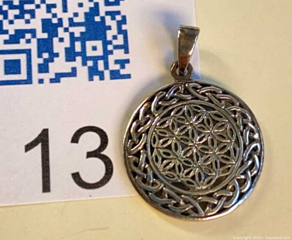 Celtic Knot 925 Sterling Silver Pendant | Maxsold