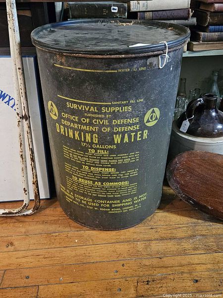 Vintage Office of Civil Defense 17.5-Gallon Drinking Water Container ...