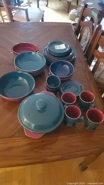Denby two-tone teal & pink stoneware dinnerware | Maxsold