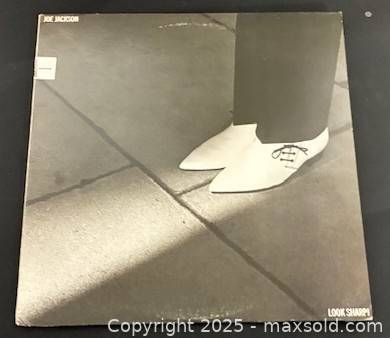1979 Joe Jackson Look Sharp! vinyl LP | Maxsold