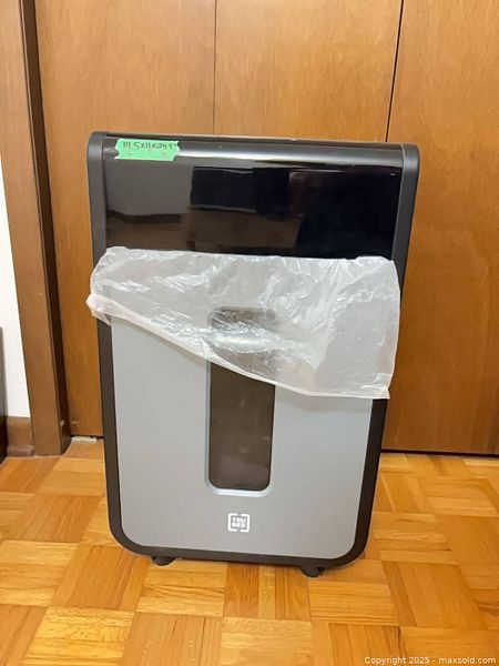 TRU RED paper shredder | Maxsold