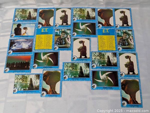 1982 Topps E.T. movie trading cards | Maxsold