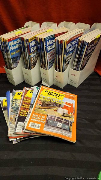 Model Railroader & Railroad Model Craftsman magazines | Maxsold