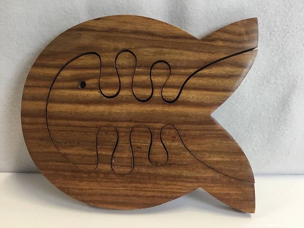 Ten Thousand Villages wooden fish trivets | Maxsold