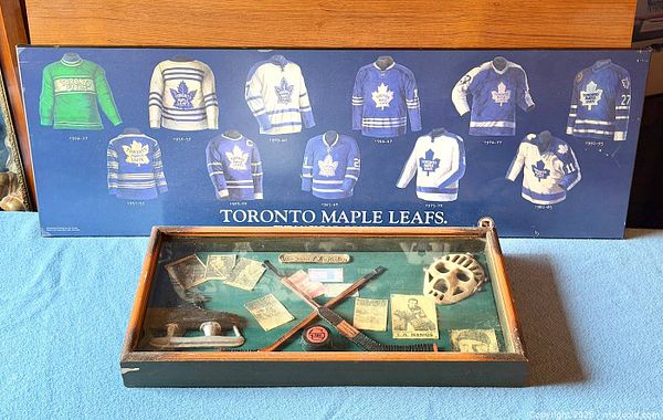 Toronto Maple Leafs jersey poster board and hockey shadow box | Maxsold