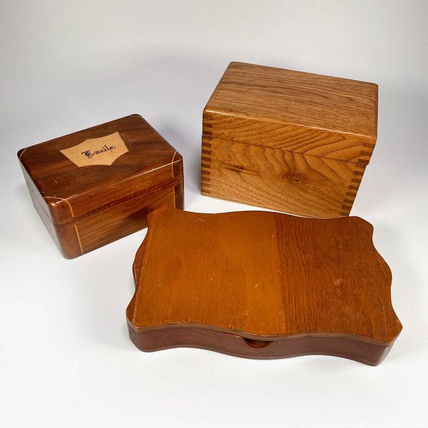 3 small vintage wooden boxes | Maxsold