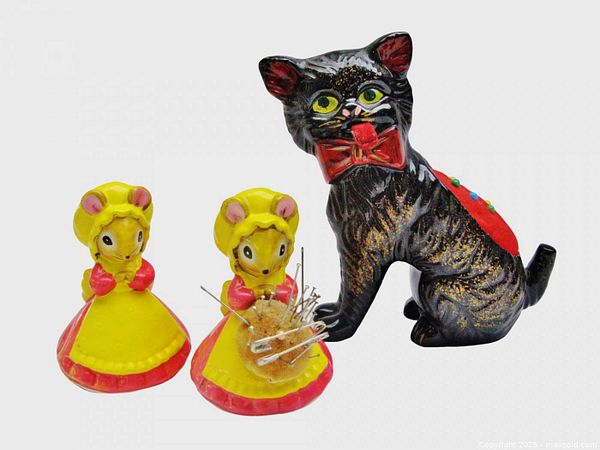 1960s Japan ceramic cat tape measure & two Lorrie Design mouse sewing ...