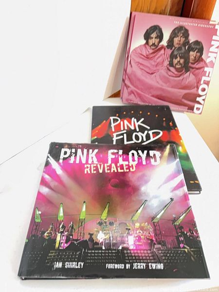 Pink Floyd hardcover books | Maxsold