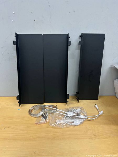 3-Piece Floating Shelves With LED Strip | Maxsold