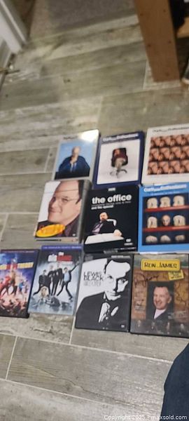 Comedy TV series and stand-up DVDs | Maxsold