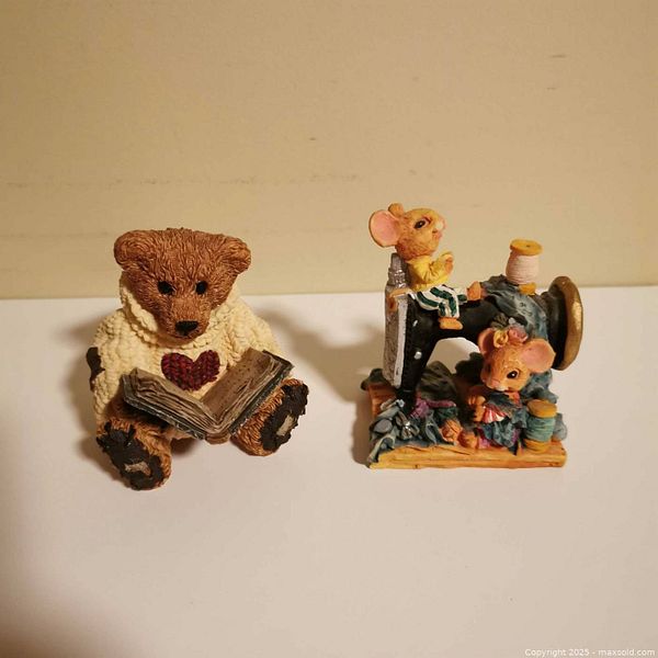 Boyds Bears reading bear and mice sewing figurines | Maxsold