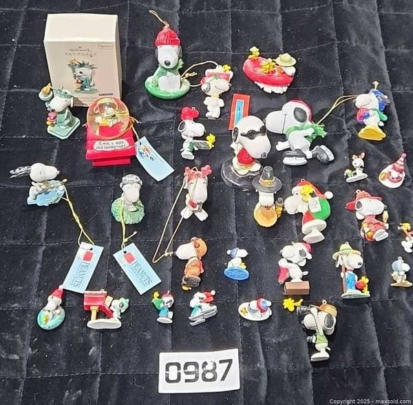 Peanuts Snoopy Hallmark Keepsake ornaments assortment | Maxsold