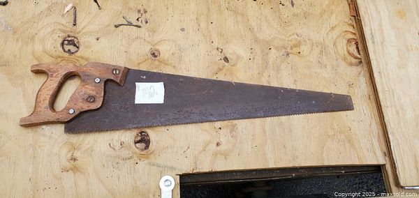 Vintage wood handle hand saw | Maxsold
