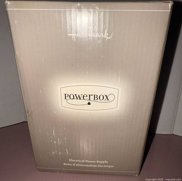 Hallmark Power Box ornament power supply with adapter | Maxsold