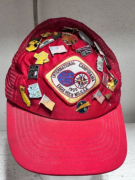 Vintage red International Camporama 1990 snapback with 19 souvenir pins ...