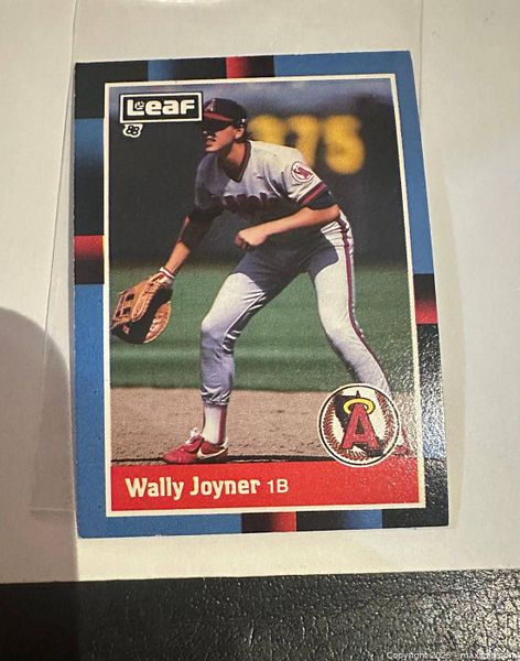 Wally Joyner 1988 Leaf baseball card #50 | Maxsold