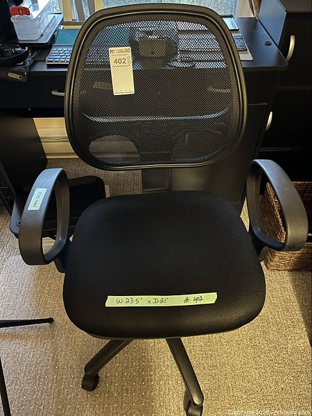 Office chair, Sony headphones, iPad keyboard, folding table | Maxsold