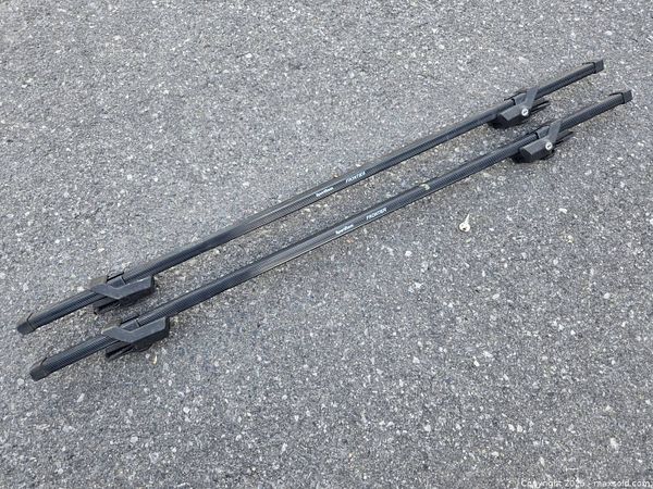 SportRack Frontier 52" adjustable roof rack | Maxsold