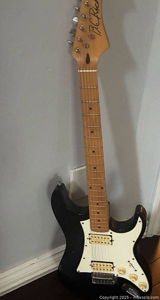 B.C. Rich Strat-Style Electric Guitar | Maxsold