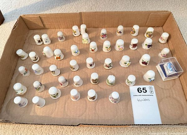 Bone china decorative thimble collection | Maxsold