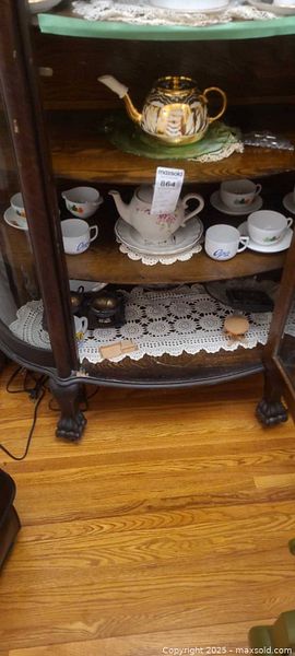 Teleflora bone china teapot & green pressed glass plate | Maxsold