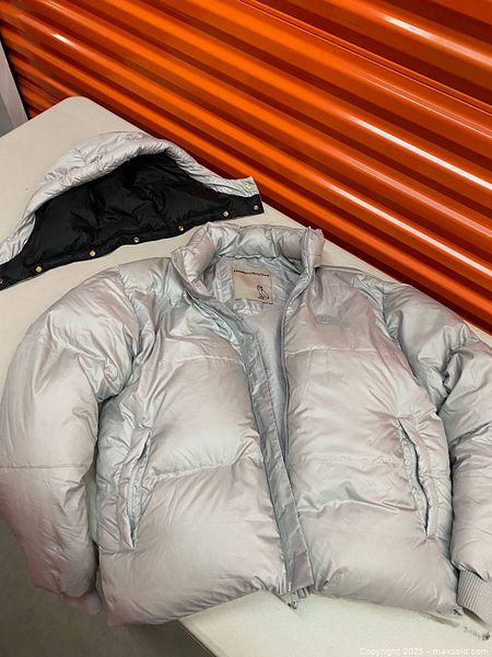 OVO October's Very Own puffer jacket | Maxsold