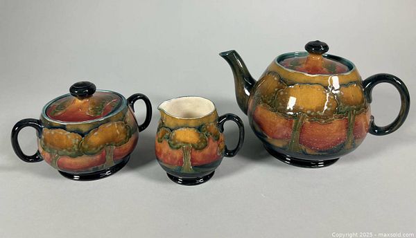 Moorcroft hand-painted 3-piece tea set | Maxsold