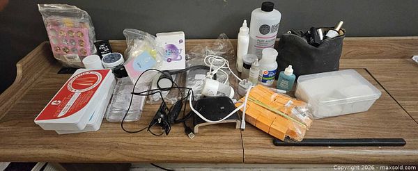 Mixed Nail Salon Supplies | Maxsold