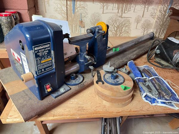 Mastercraft 37" Wood Lathe Model 55-4507-2 | Maxsold