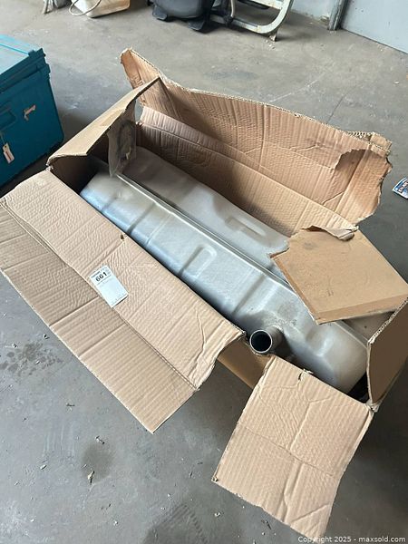 Interchange Fuel Gas Tank 576-710 Mazda B2200 | Maxsold