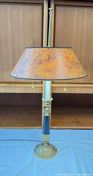 Vintage brass candlestick table lamp 30 in | Maxsold