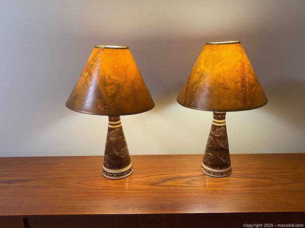 Savvas Pottery Cyprus ceramic table lamps pair | Maxsold