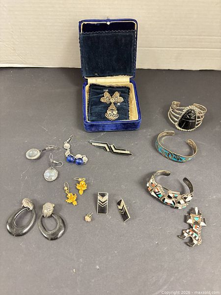 Mexican silver style bracelets, filigree brooch, earrings | Maxsold