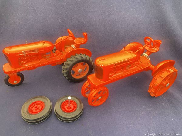 Allis-Chalmers diecast toy tractors, 2 | Maxsold