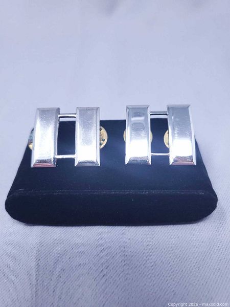 Military Captain Rank Insignia Bars Pair | Maxsold