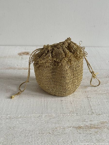 Vintage metallic gold crochet drawstring bag | Maxsold