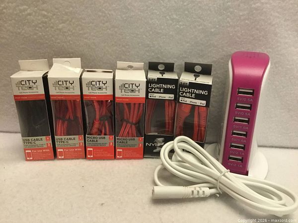 USB charging tower with 6 cables | Maxsold