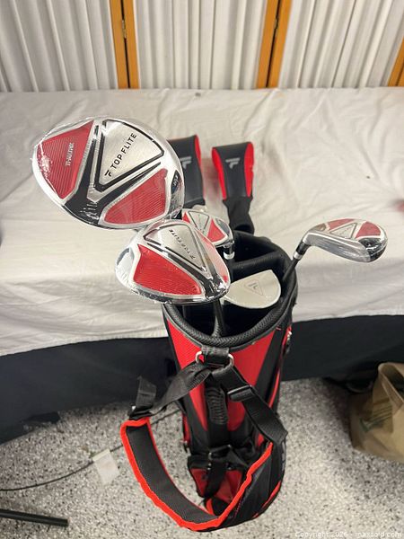 Top Flite complete golf club set with bag | Maxsold