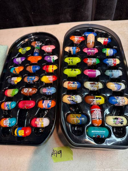 Star Wars Mighty Beanz set with case, 2010 | Maxsold