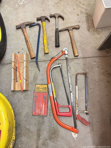 Hammers, Saws, Crowbar, Miter Box, Blades | Maxsold