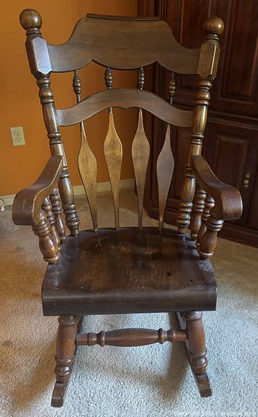 Wooden Rocking Chair | Maxsold